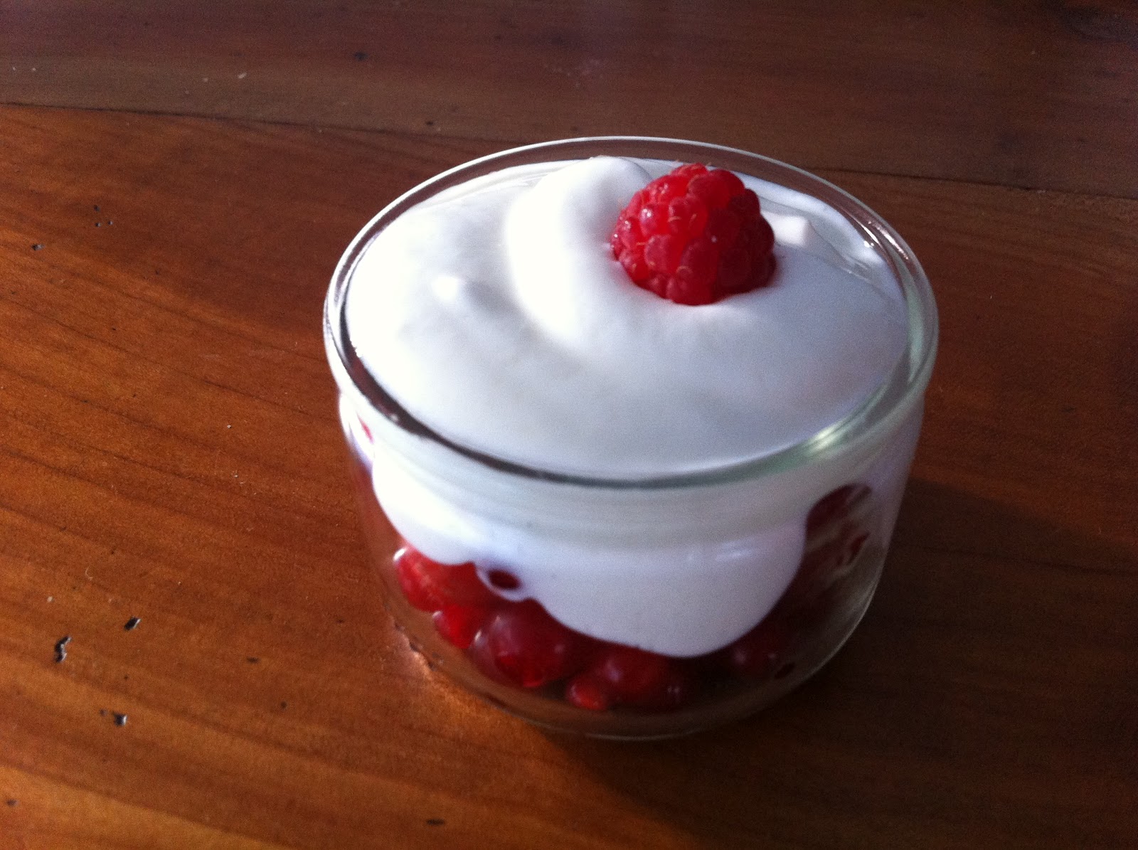 LES DOUCEURS DE LISOU: Verrines aux fruits rouges